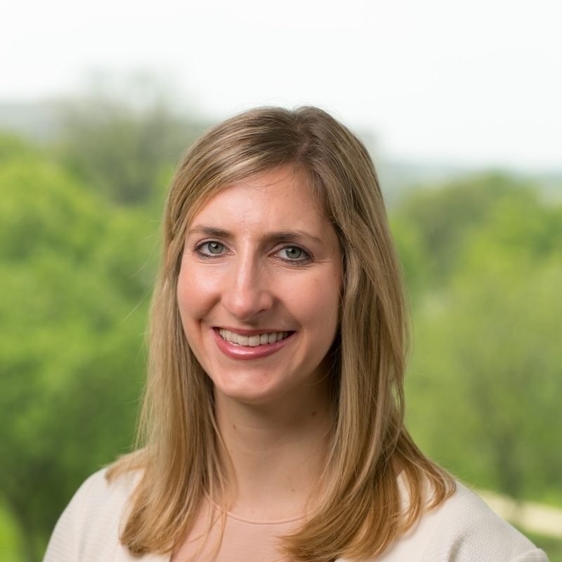 Jennifer Cave's Instagram, Twitter & Facebook on IDCrawl